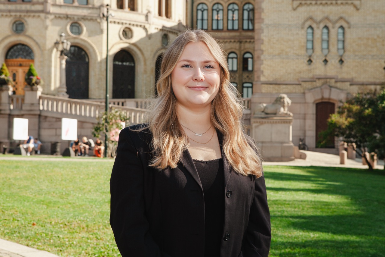 Julie Marie Samseth Hansen - Venstre